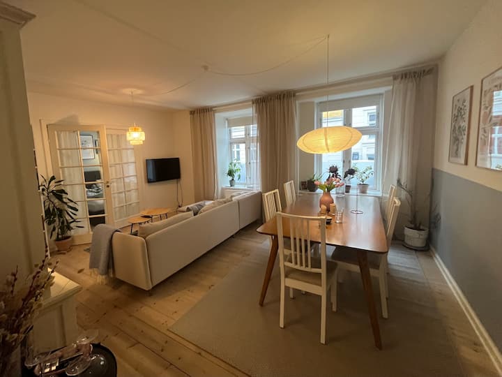 Charming And Central Apartment - Köpenhamn