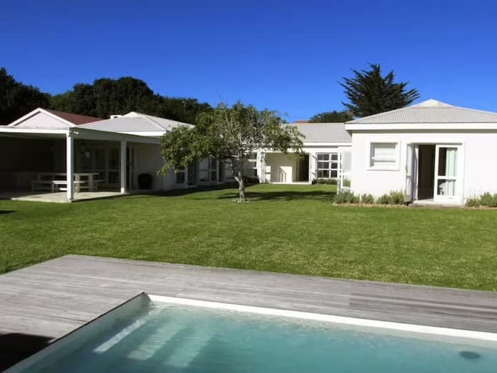 Solar Beach House In Plett - Plettenberg Bay