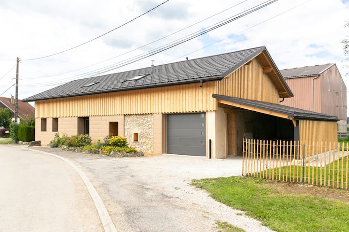 Gîte "Au Numéro Sept" - 12 à 14 Pers - Jura