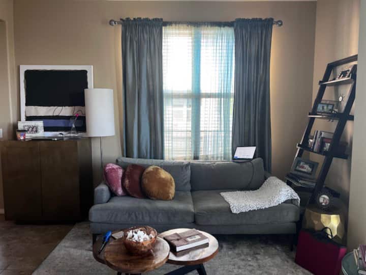 Cozy Haven Awaits, Room For Rent - Manhattan Beach, CA
