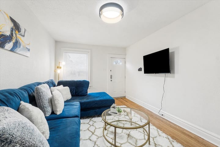 Luxury 1br Near Tower Grove Free Parking +Wifi - St. Louis, MO