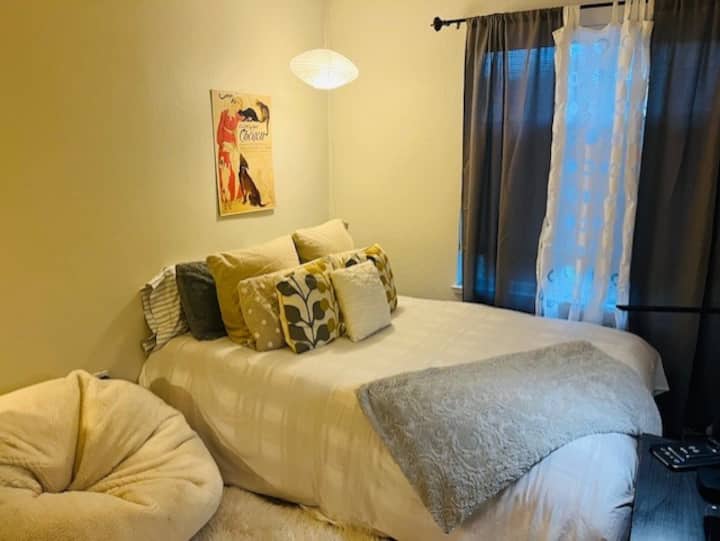 Chic Room Near Golf And Wine - Santa Rosa, CA