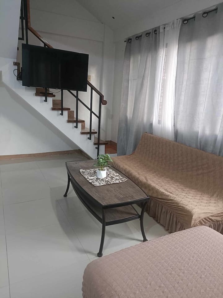 Chelsea's Haven - Entire House - Bacolod