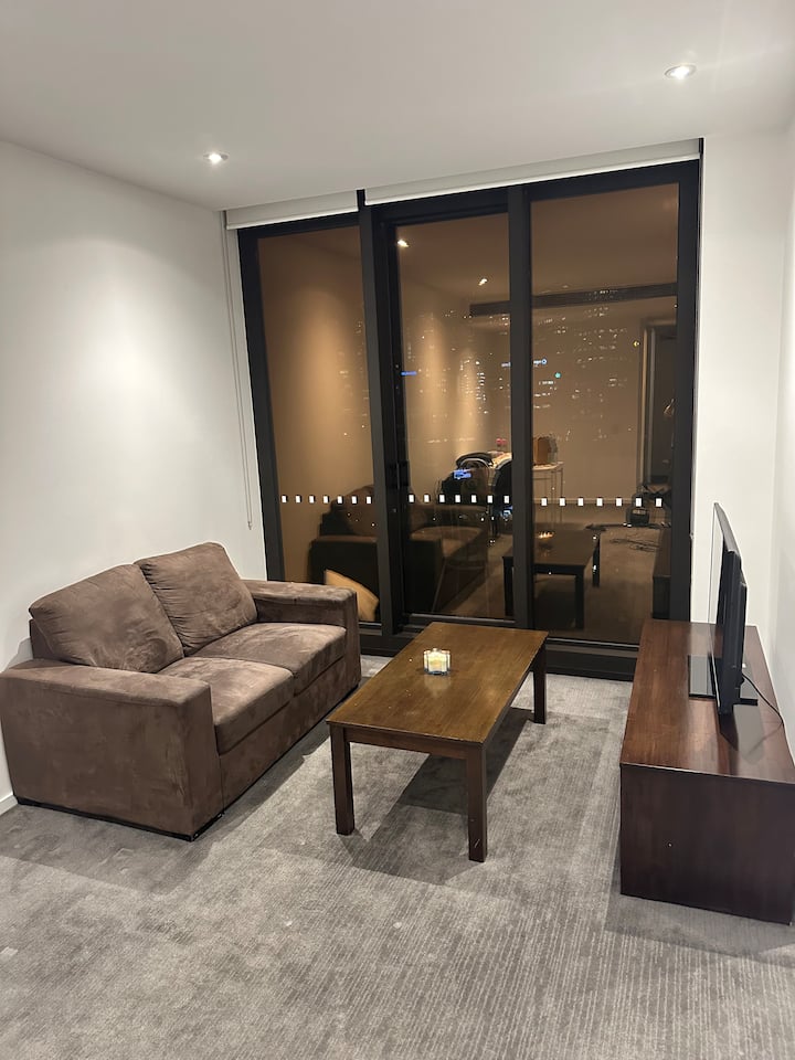 Stylish Room | Southbank - Cremorne