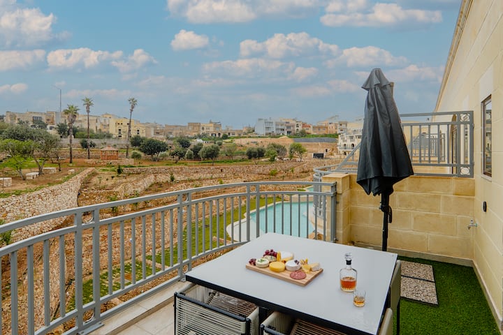 The Gozitan Perch - By Solea - Malta