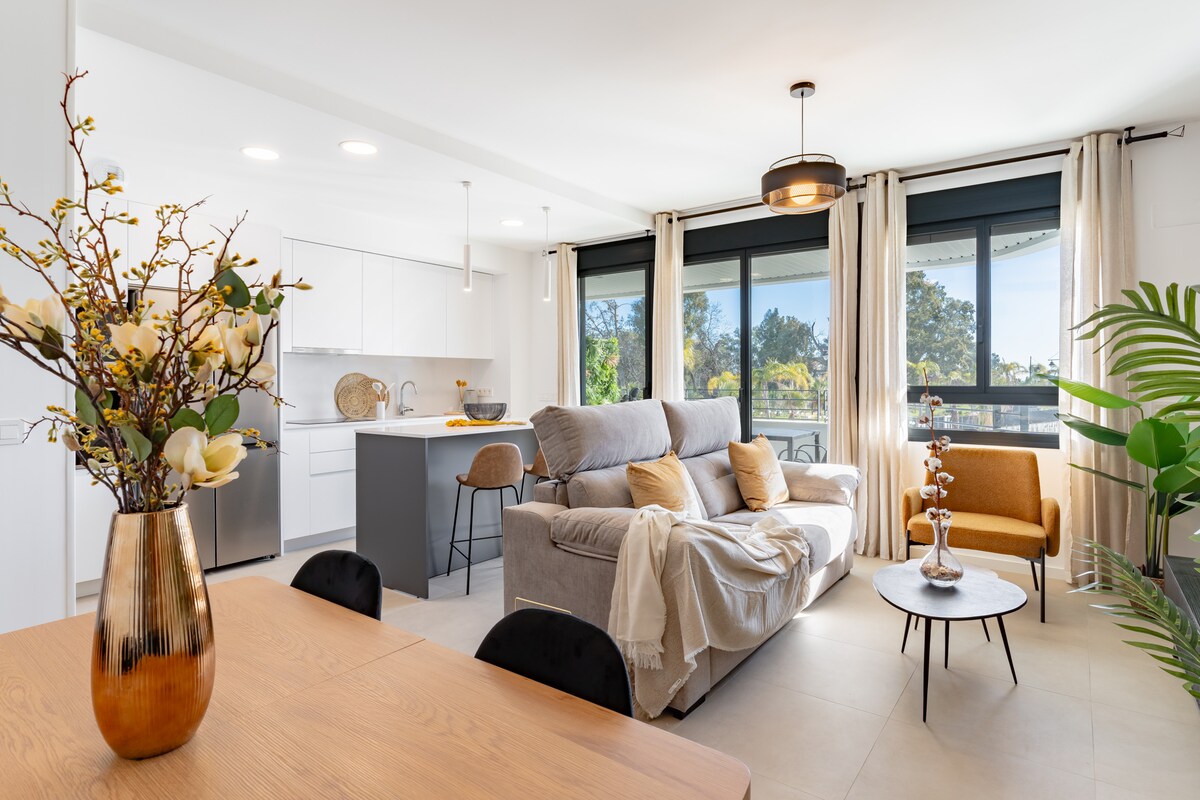 Alboran Beach & Golf - Apartments for Rent in Torremolinos, Andalucía ...