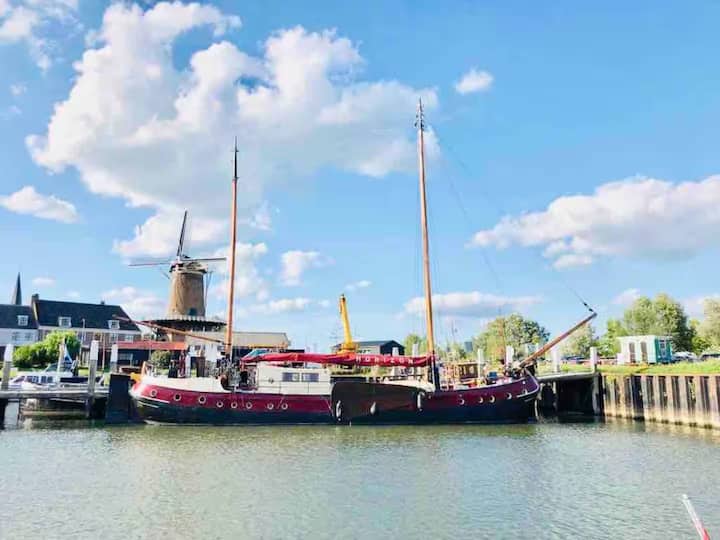 De Horizon - Prachtig Schip Bij Historisch Stadje - Wijk bij Duurstede