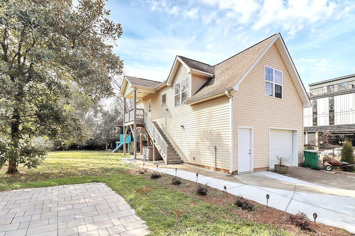 Noda Apt W/ Unbeatable Location - Charlotte, NC