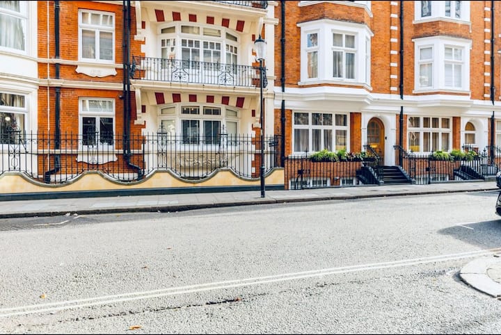 Knightsbridge 1bed | Harrods - London