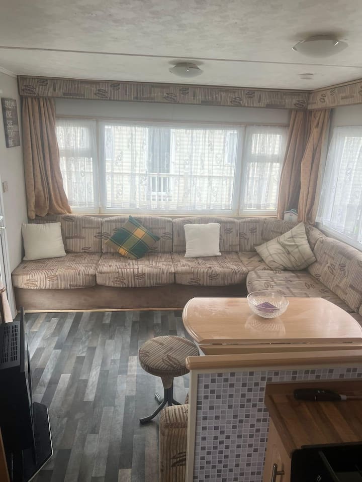 8 Berth 3 Bedroom Caravan - Sutton on Sea