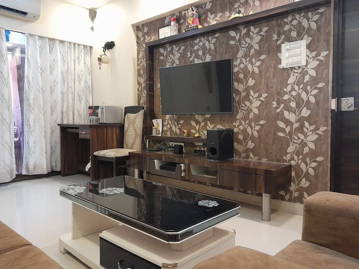Stylish & Compact 3bhk With Carp - Thane