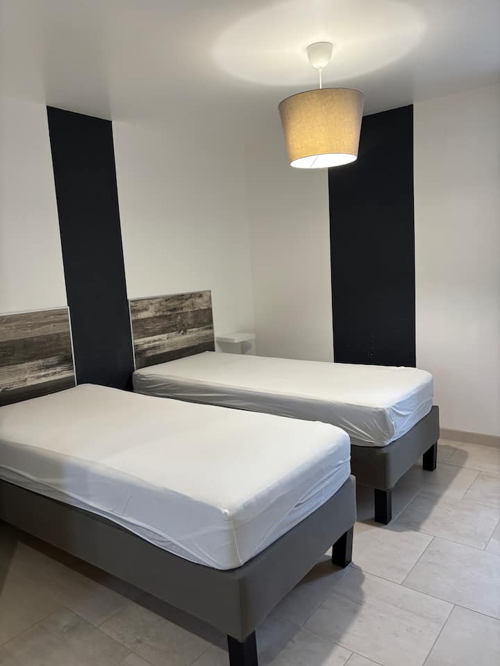 Appartement Avec Cour - Briare