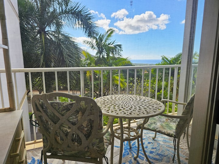 Cozy Apartment In Charming Makaha With Ac - O‘ahu, HI