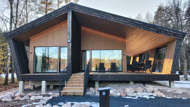 Villa Jade - Karjalohja