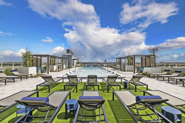 Cozy Retreat Channelside | 1 Br | Great Amenities - Tampa