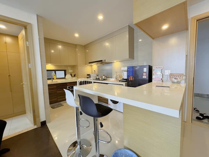 R&f (Studio) 5min Walk To Ciq - 4 Pax - Woodlands