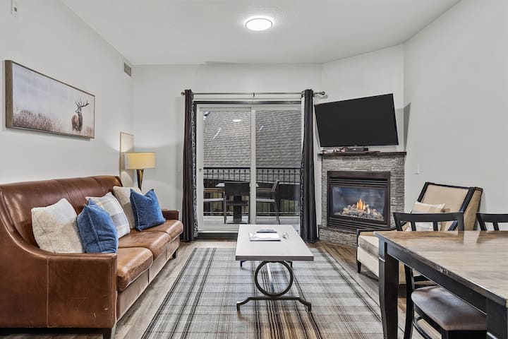 Beautiful 2 Brm, 3 Bed, 2 Wr Rocky Mountain Condo! - Canmore