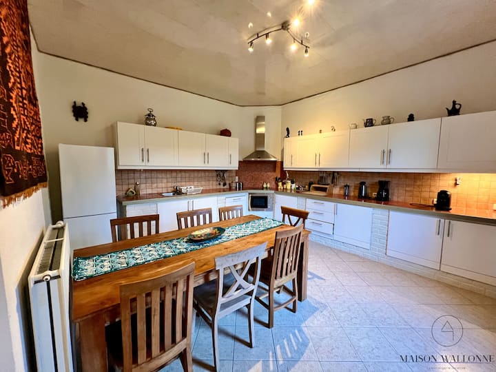 La Maison Aux Trésors Du Monde - 6 Personnes - Esneux