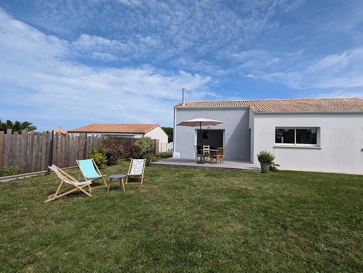 Maison Familiale Avec Jardin à Deux Pas De L’océan - La Plaine-sur-Mer