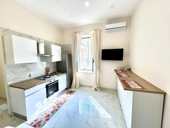 "Casa Tarantino" - Naples