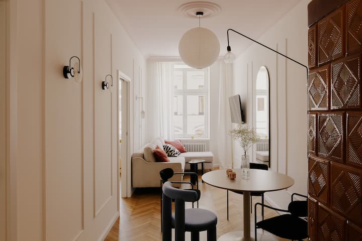 Designer Old Town Apartment - Kraków