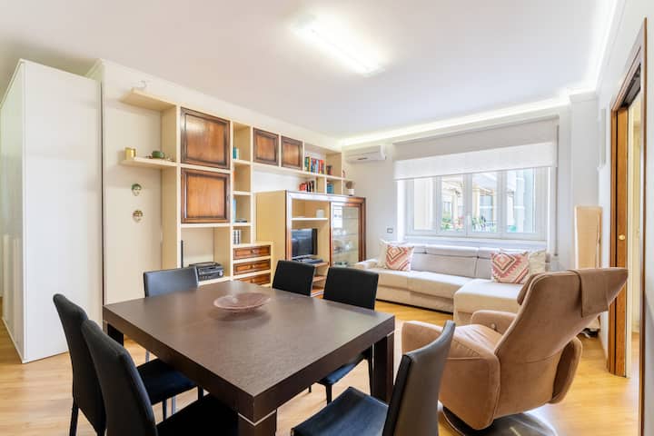 Furio Family Flat, A Few Steps From Metro A Stop - Rom