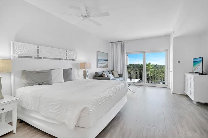 Luau Studio @ Sandestin - Miramar Beach, FL