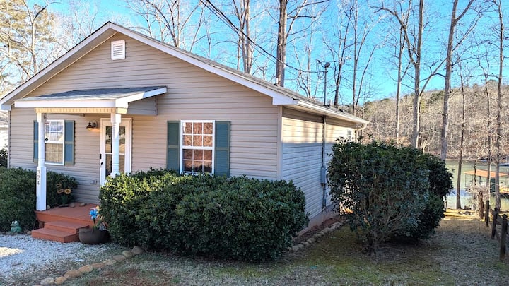 Lake Hartwell Cabin - Westminster, SC