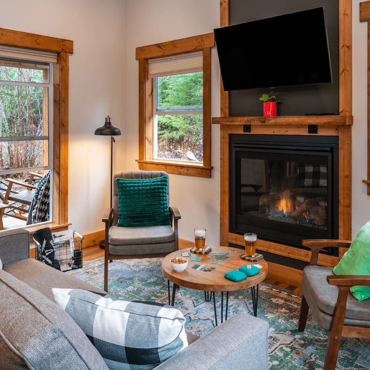 Mountain Biker's Cabin @ Backwoods Cabins - Carson, WA