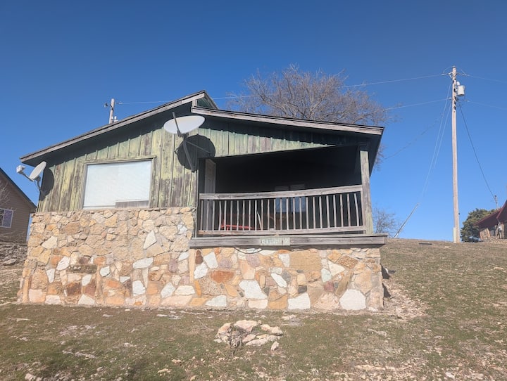 Mountain View 2 Bed Cabin - Davis, OK