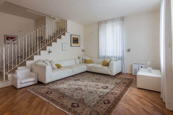 Lorena's House - Pesaro City/central Sea - Pesaro