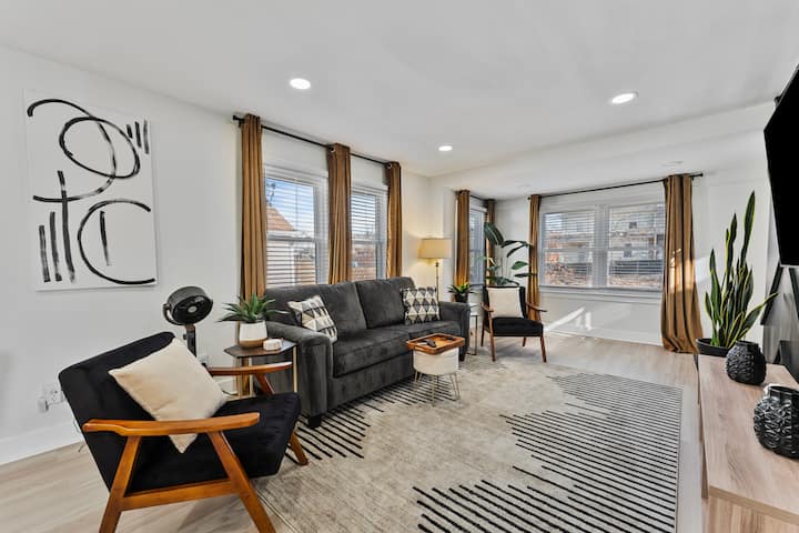 Onyx Manor - Washington, DC