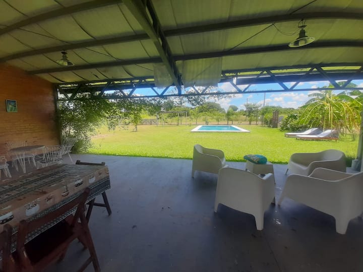 Quincho Con Piscina Y Dormitorio - Resistencia