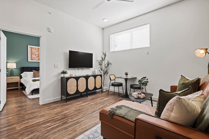 Lux Apt Close To Downtown W/king Bed+rooftop+lndry - Dallas, TX
