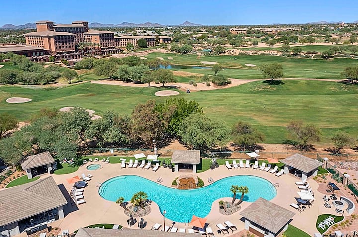Luxury 2br +Westin Kierland + Park + Shop + Rest - Musical Instrument Museum