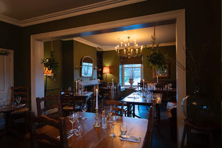 Double With En Suite Shower. Breakfast Included. - Helmsley