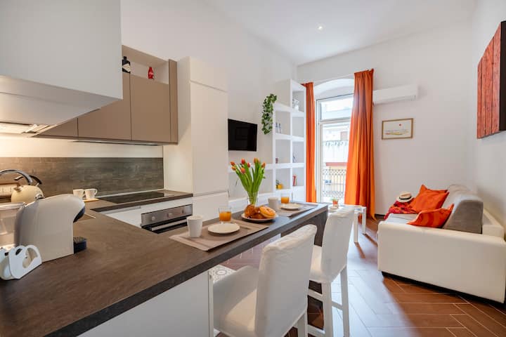 Nina Home: Your Comfort In The Heart Of Bari - Bari