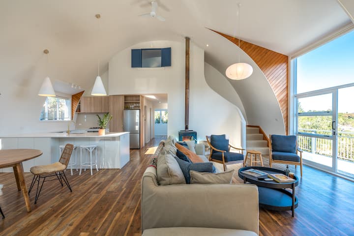 The Round House - Waiheke Island