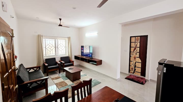 Chippy Service Apartments No.10-z1 @Perungudi Omr - Chennai