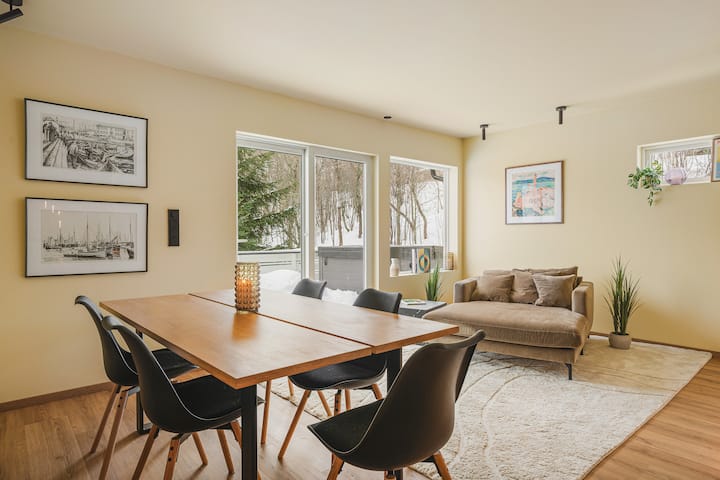 Trendy Og Romslig Toppleilighet - Tromsø