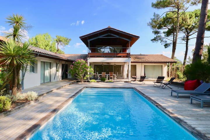 Exquisite Villa Mit Beheiztem Pool Strandnah - カップ・フェレ