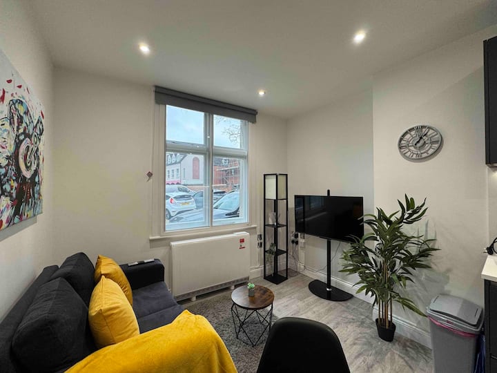Castle Hill 2 Bedroom Apartment - コルチェスター