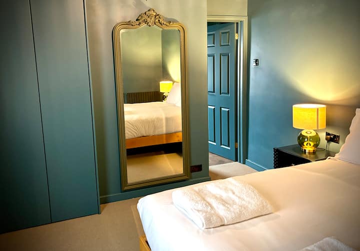 Rooms At The Quayside - Room 6 - Sandbanks