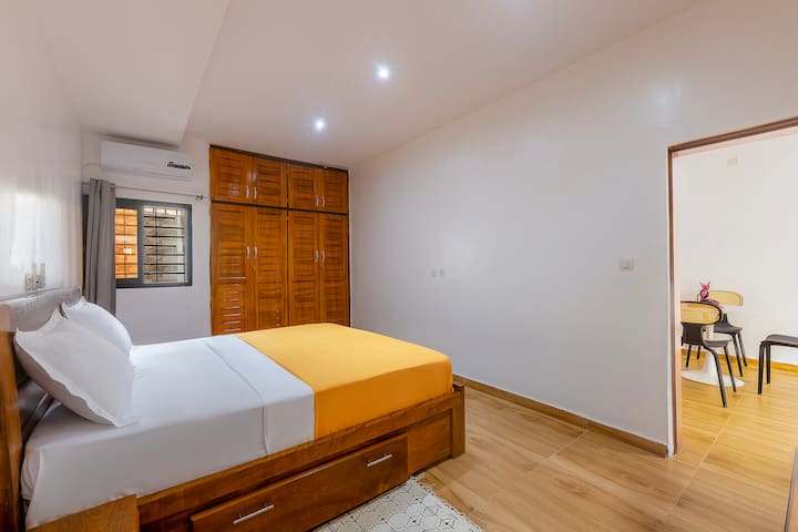 Ajouel Chic Et Chaleureux F2 - Abidjan