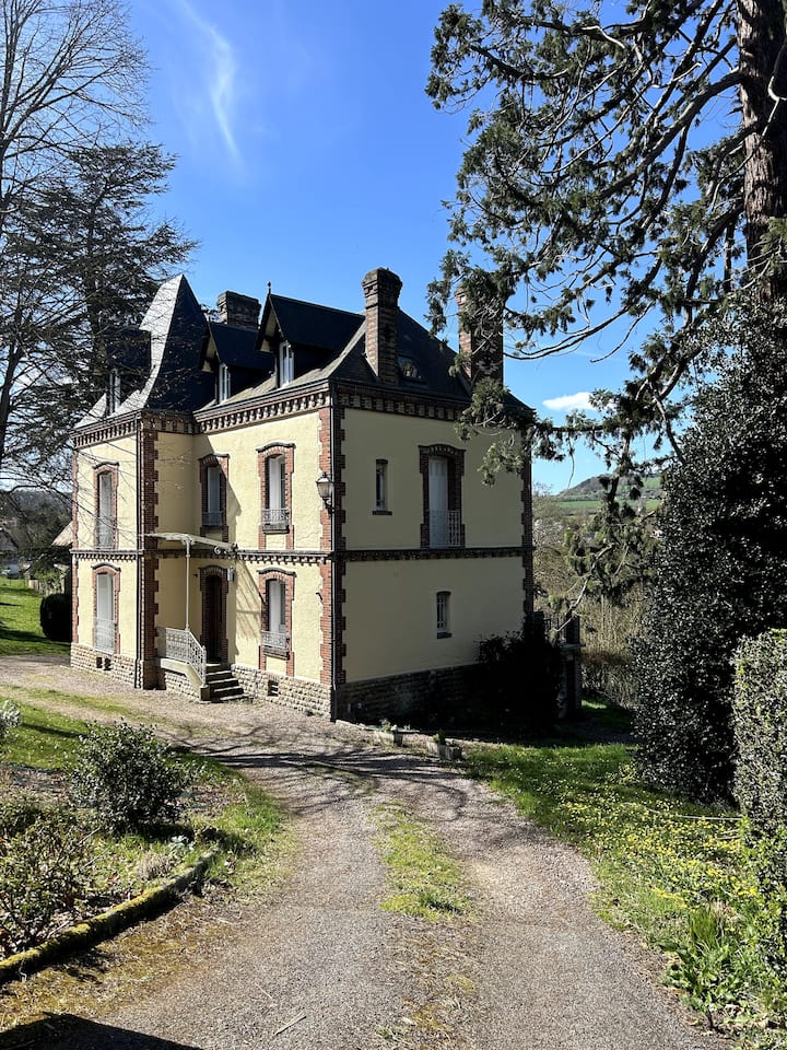"Superbe Maison Bourgeoise" 3 Chambres - Clécy