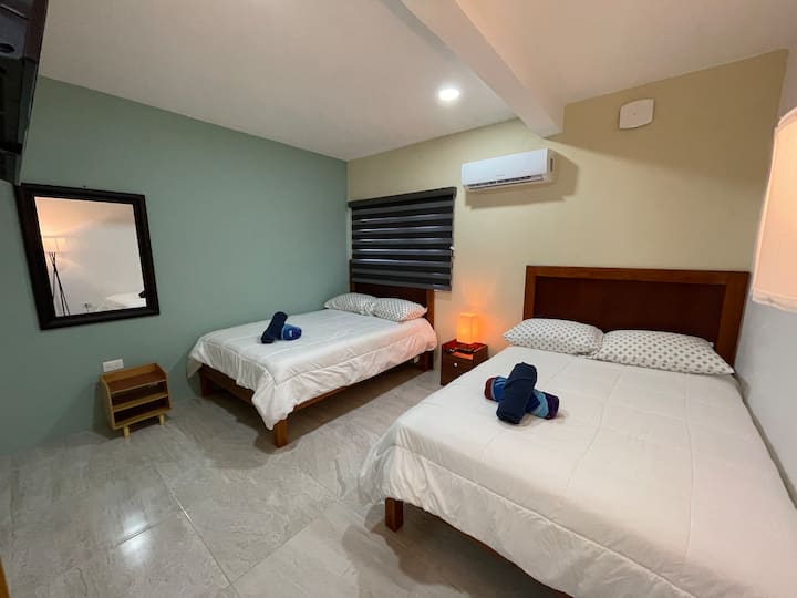 Casona Suites: Private 2 Full Beds + Rooftop Pool - Cozumel