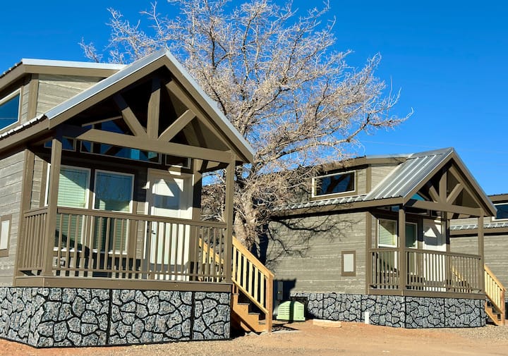 Cozy Tiny Home King Room #14b - Page, AZ