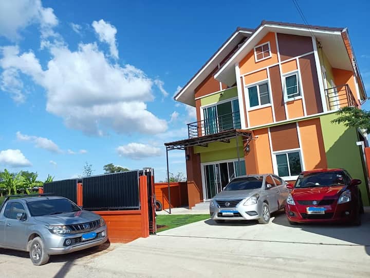 P & Y House - Nong Chok