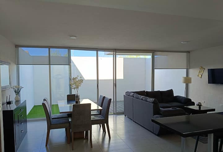 “Casa Sereno” Con Una Ubicación Ideal - Aguascalientes