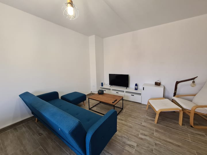 Appartement 70m2, Garage, 50m Du Centre Du Village - Saint-Florent
